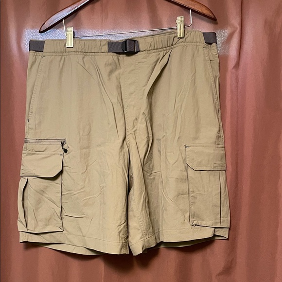 columbia sportswear | Shorts | Mens Casual Tan Cargo Shorts | Poshmark